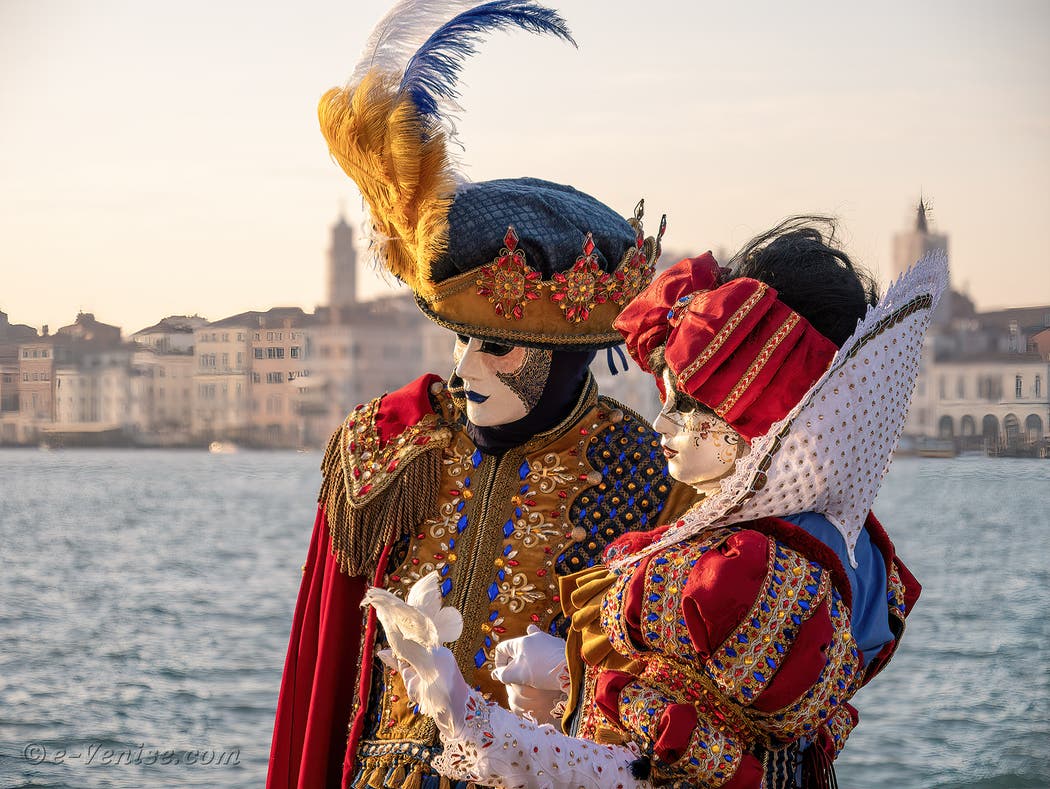 Photos Carnaval Venise 2023 Masques et Costumes page 1