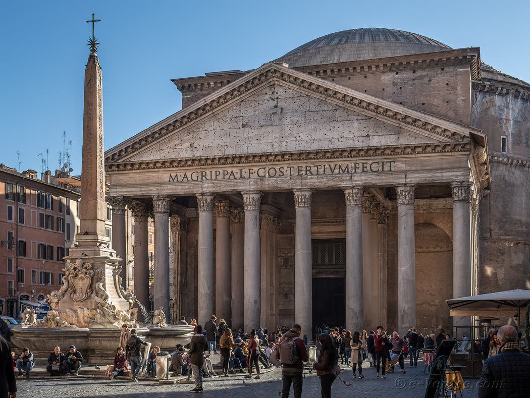 Coupole du Panthéon à Rome, le Paradis des dieux Romains