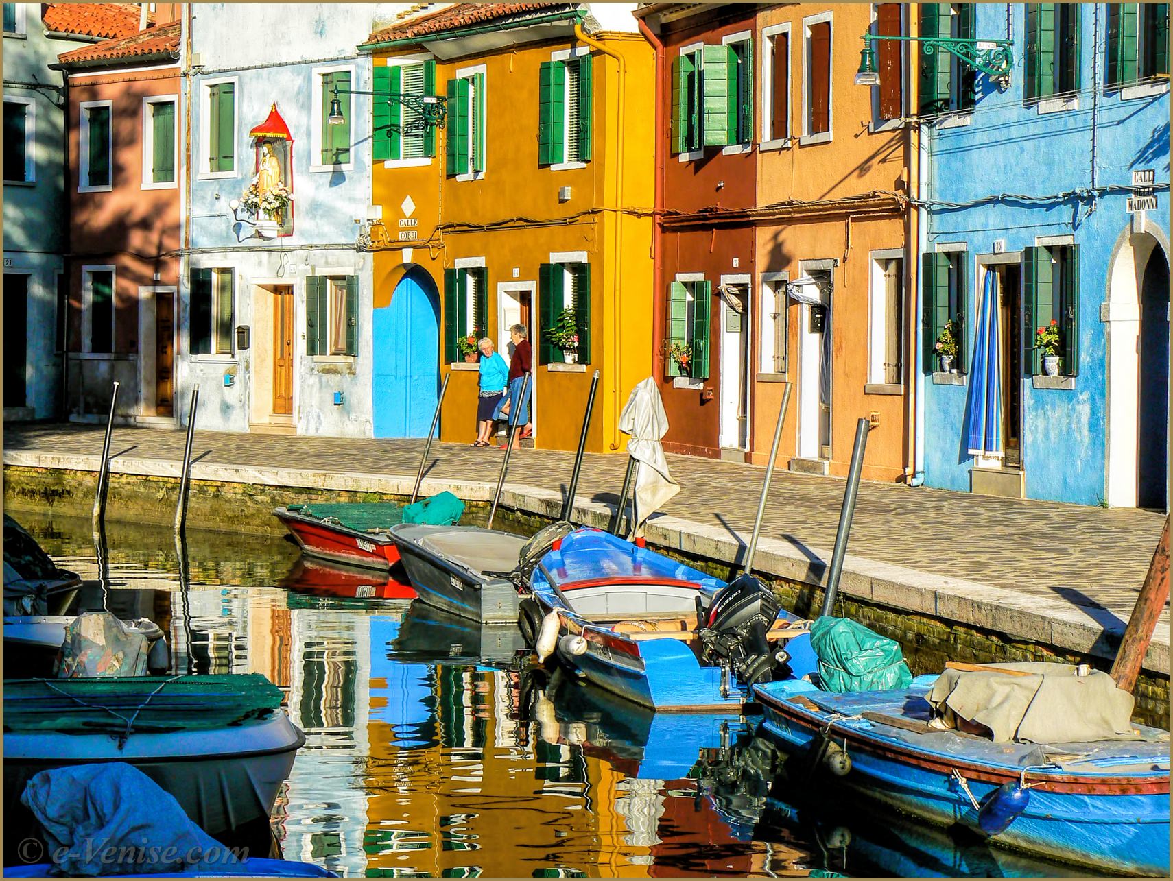 Burano Venise dentelle et Beauté des femmes de Burano