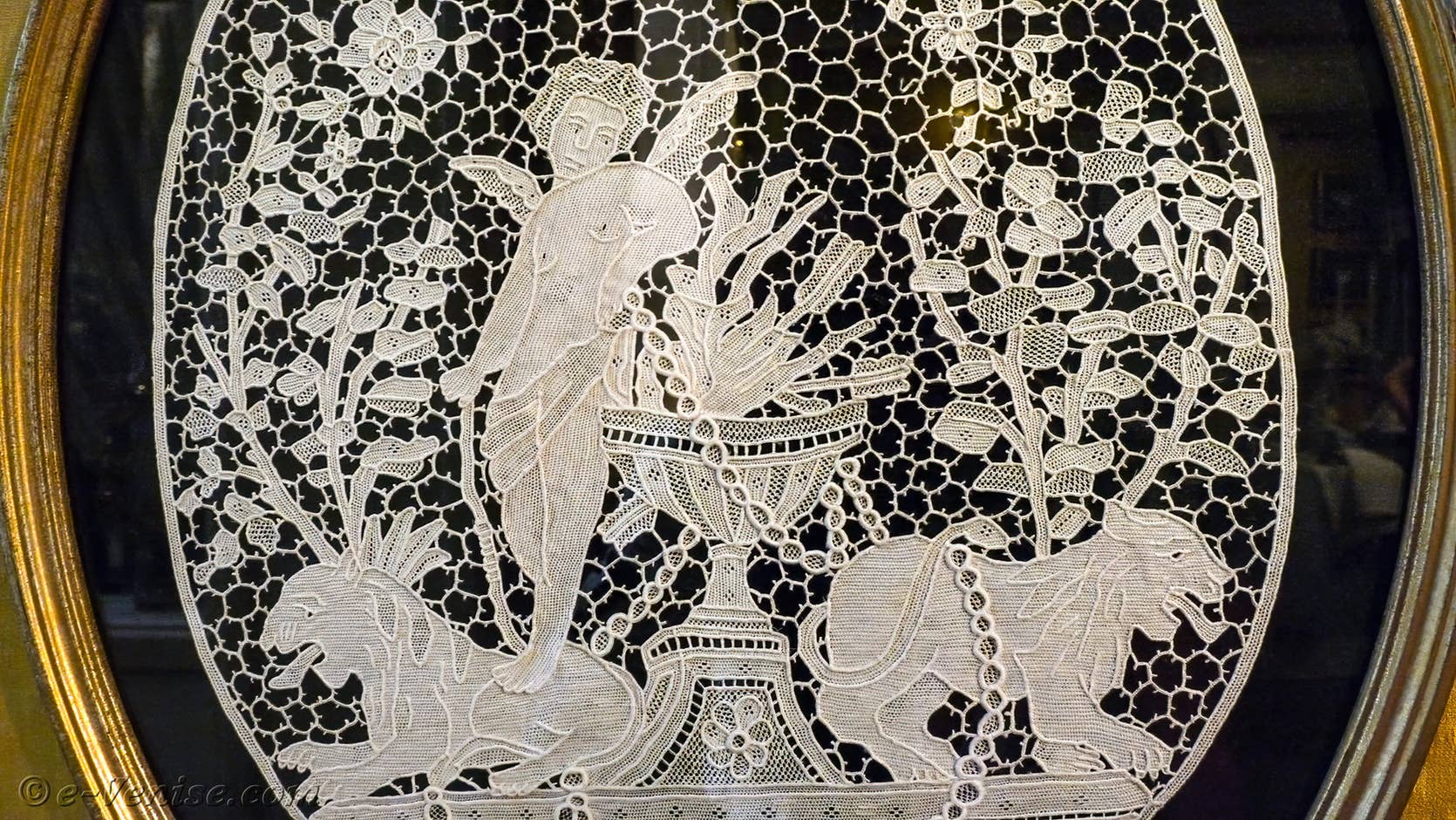 Buy Burano Lace in Venice, Italy